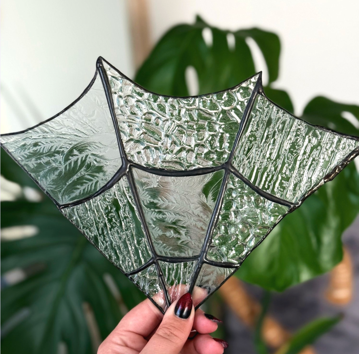 Stained Glass 101 - Spooky Spider‑Web | DIYcave